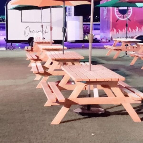 Picnic Bench For Rent in Dubai And UAE | Best Price