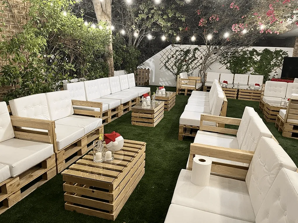 Pallet Tables For Wedding Pallet Coffee Table Hire | White Wash